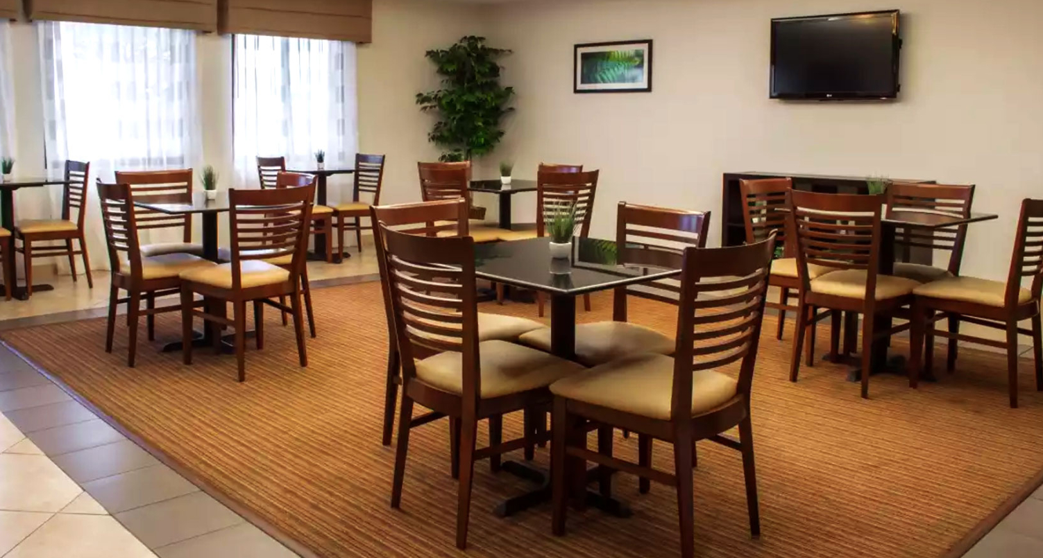 Midlothian Hotels | Sleep Inn & Suites - Harbour Pointe Midlothian