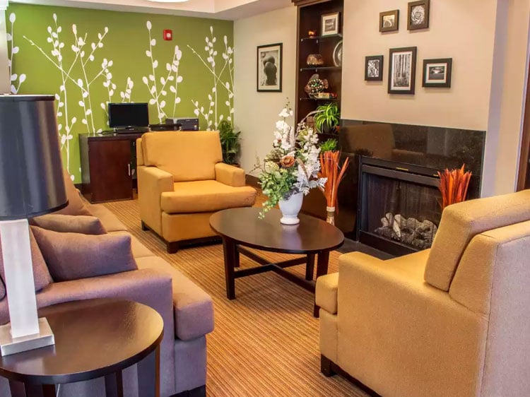 Midlothian Hotels | Sleep Inn & Suites - Harbour Pointe Midlothian