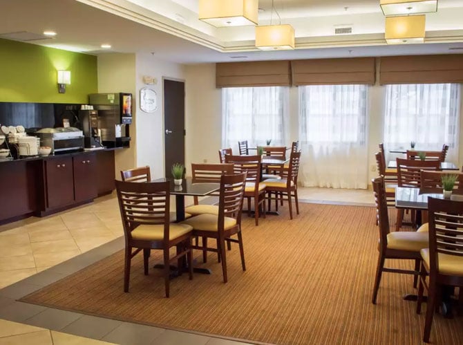 Midlothian Hotels | Sleep Inn & Suites - Harbour Pointe Midlothian